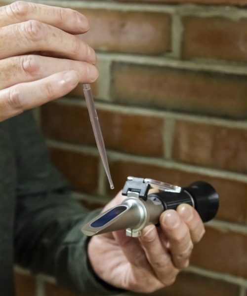 Portable Sucrose Brix Refractometer (0 to 32%) with ATC – SMET